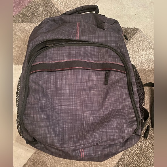 thirty-one | Bags | Pick Me Up Charcoal Thirtyone Sling Backpack Diaper ...